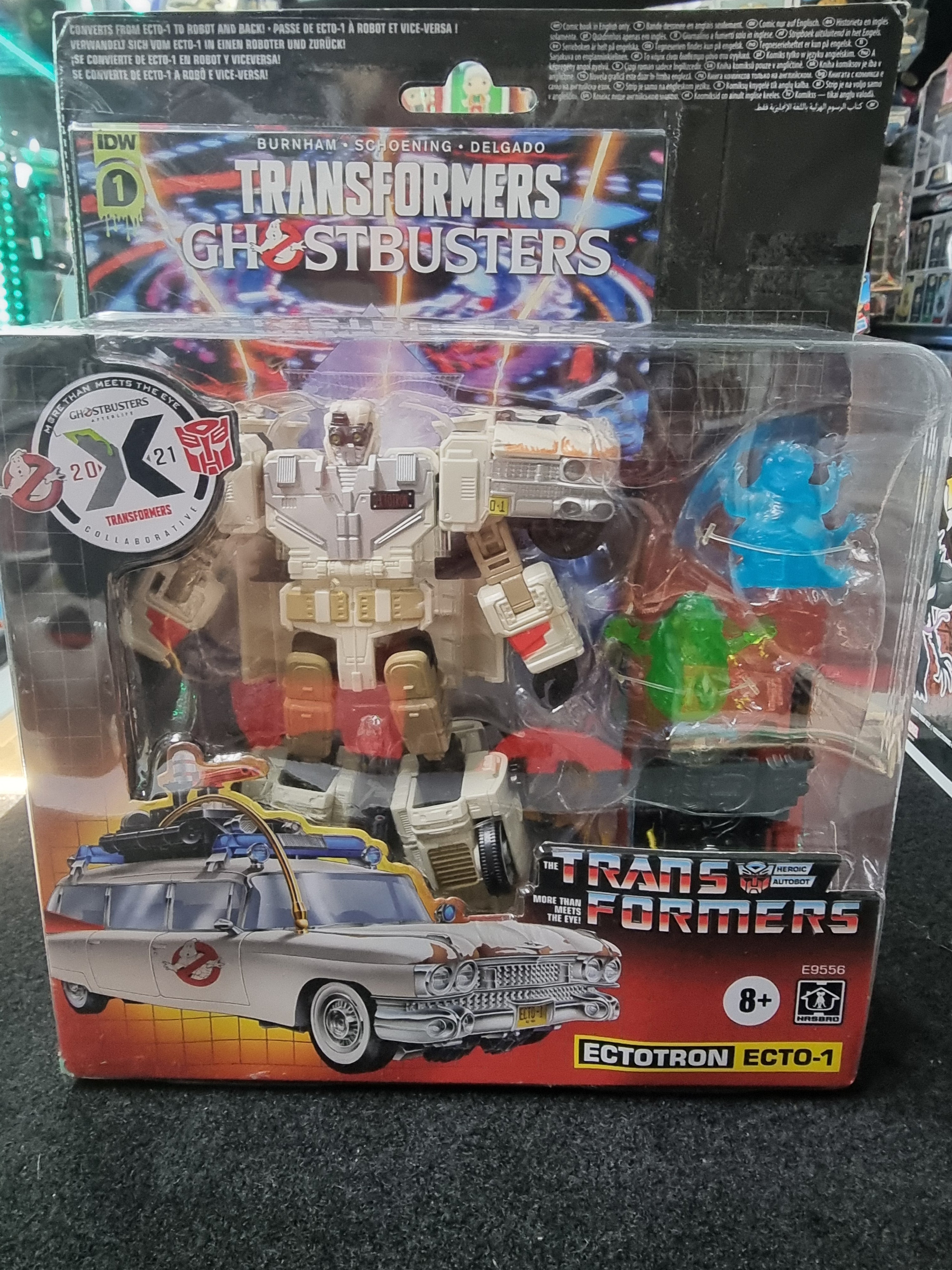TRANSFORMERS GHOSTBUSTERS ECTOTRON ECTO-1 – Captain Comics and ...