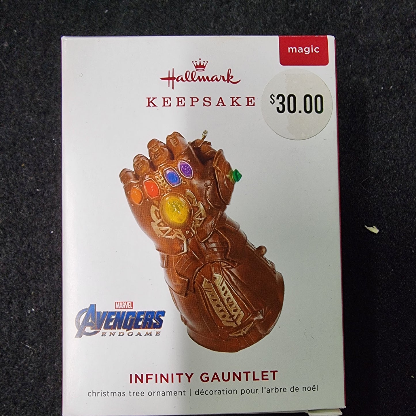 Hallmark Keepsake INFINITY GAUNTLET 2019 Ornament MAGIC Avengers Endga ...
