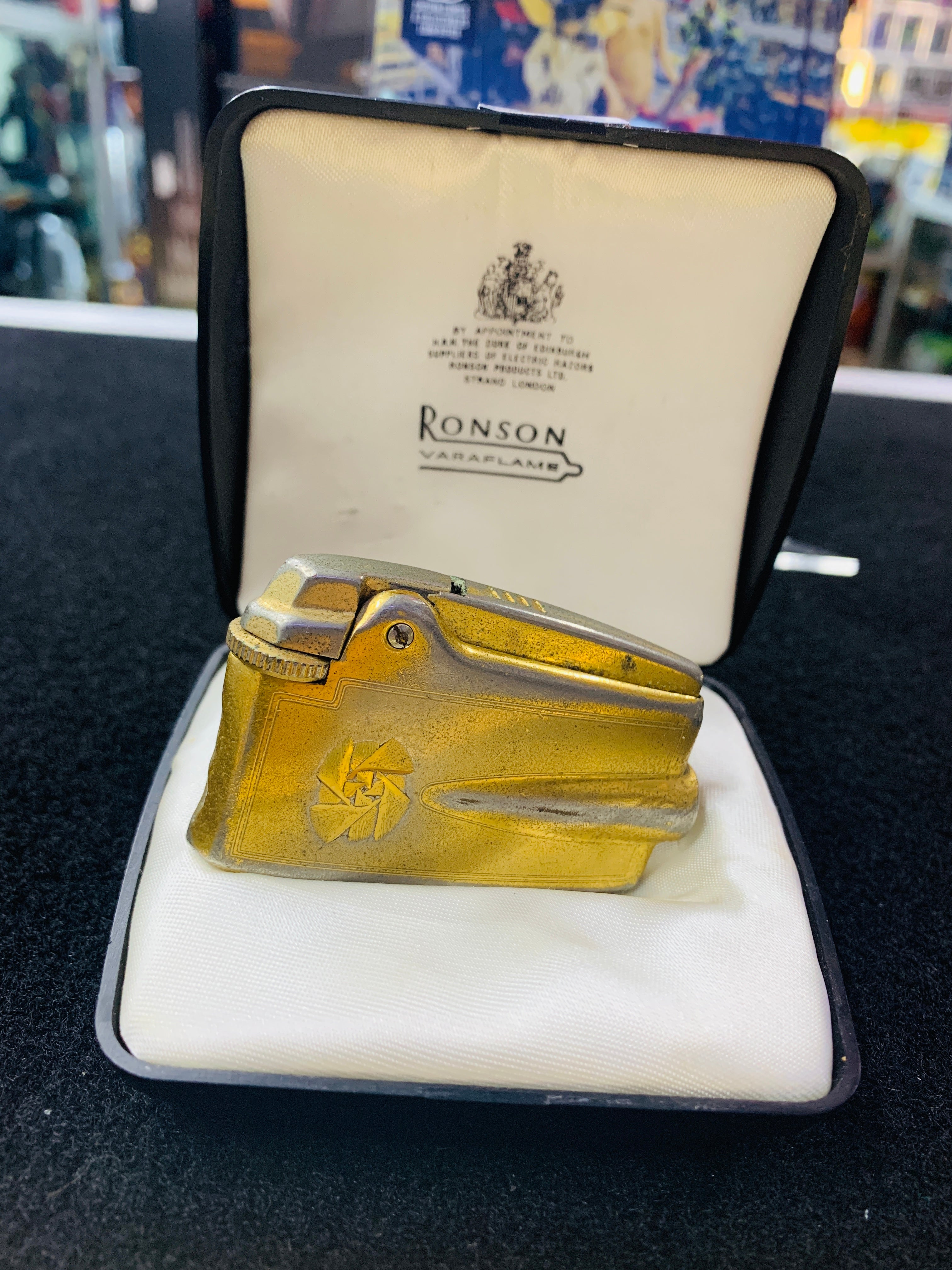 Ronson vintage lighter made in England – Captain Comics and ...