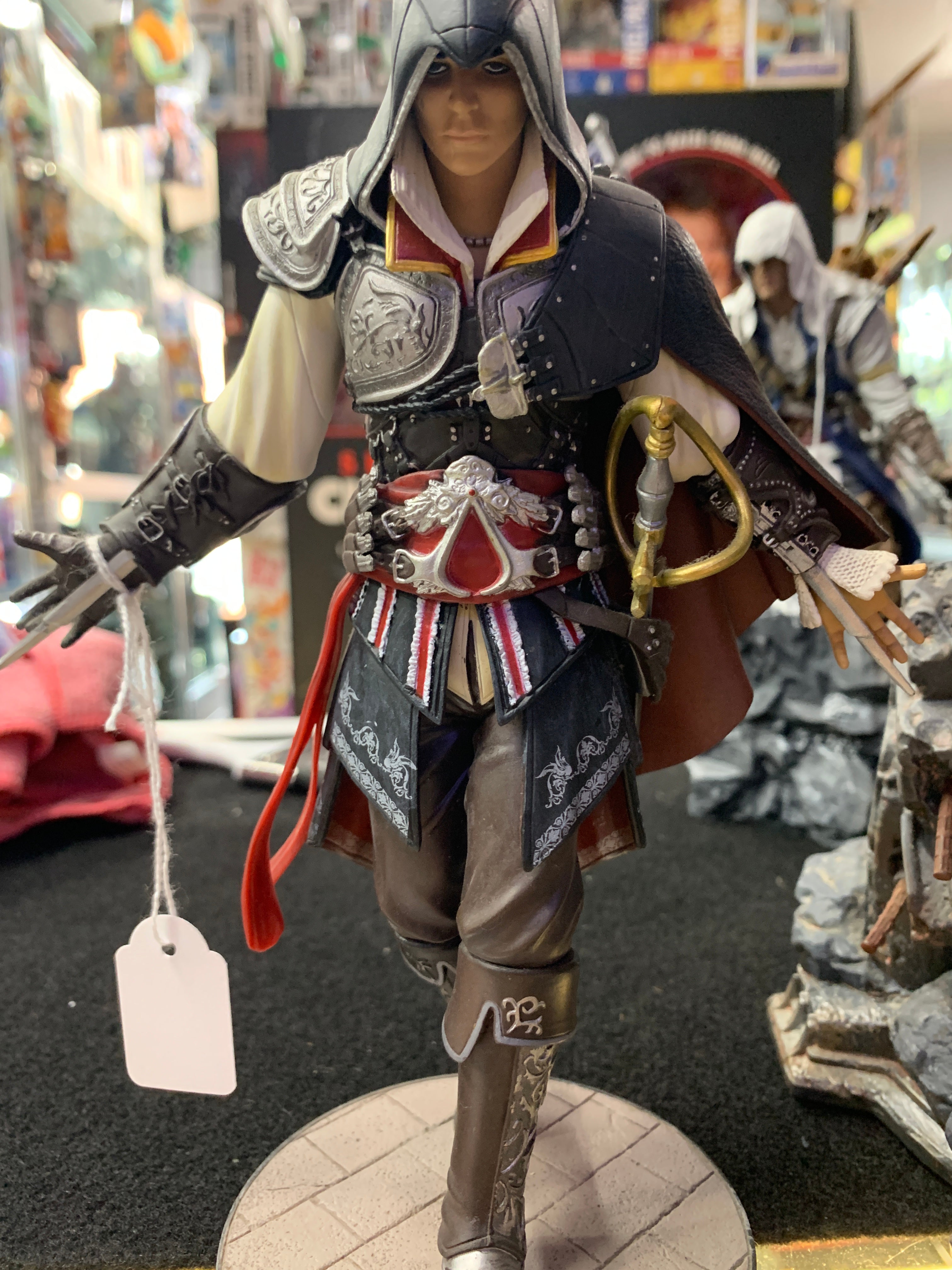 Assassins creed 11 great statue no box – Captain Comics and ...