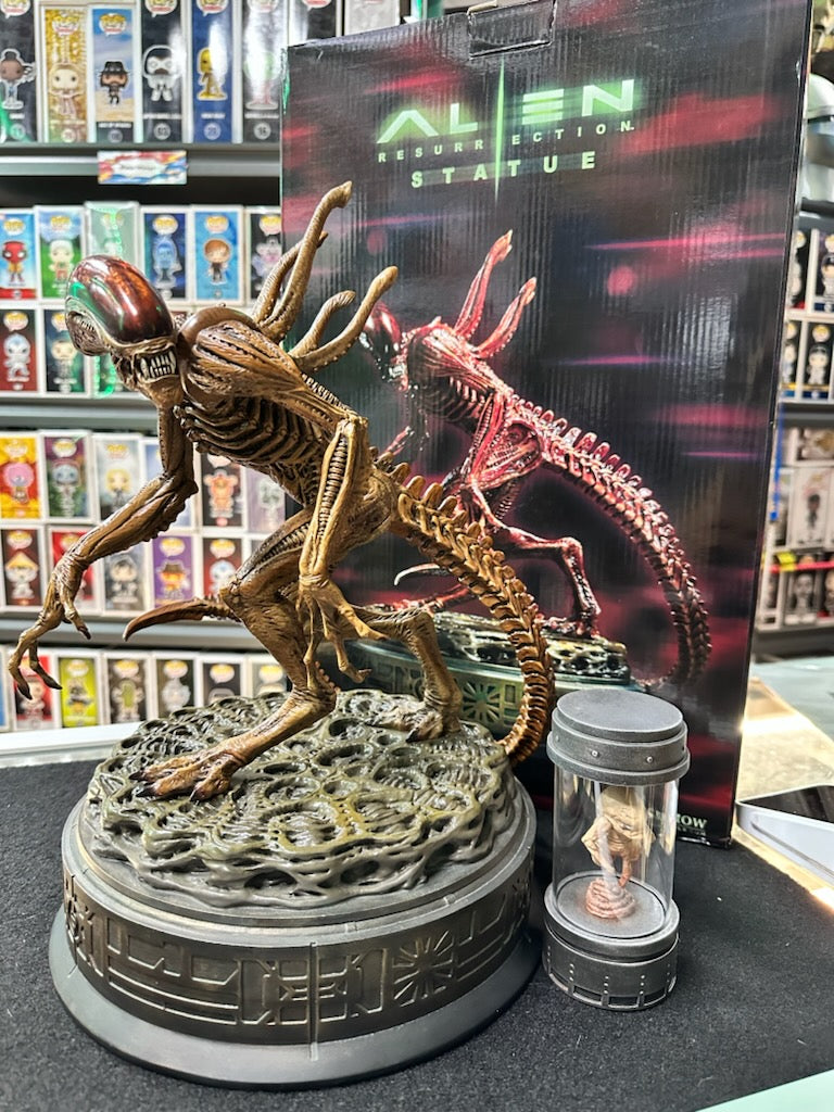 SIDESHOW COLLECTIBLES EXCLUSIVE ALIEN RESURRECTION STATUE 105/200 ...
