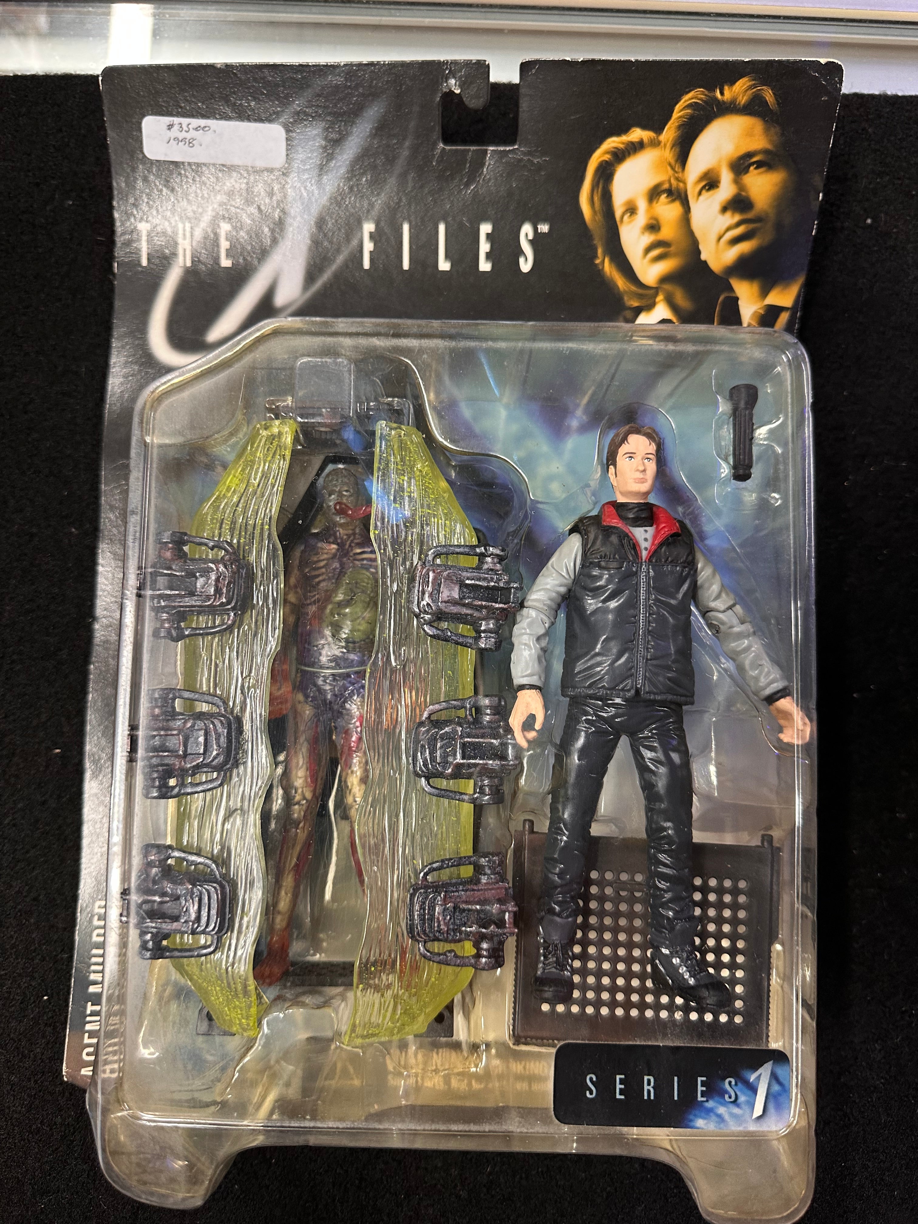 THE X FILES SERIES 1 AGENT MULDER FIGHT THE FUTURE – Captain Comics and ...