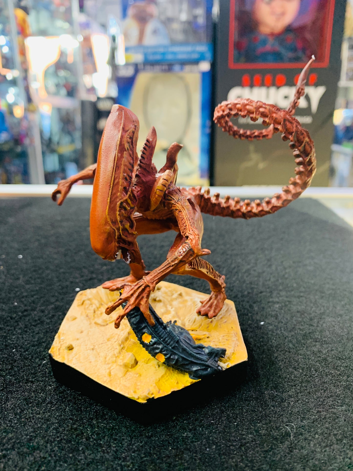 Alien Genocide red Xenomorph hero collection – Captain Comics and ...