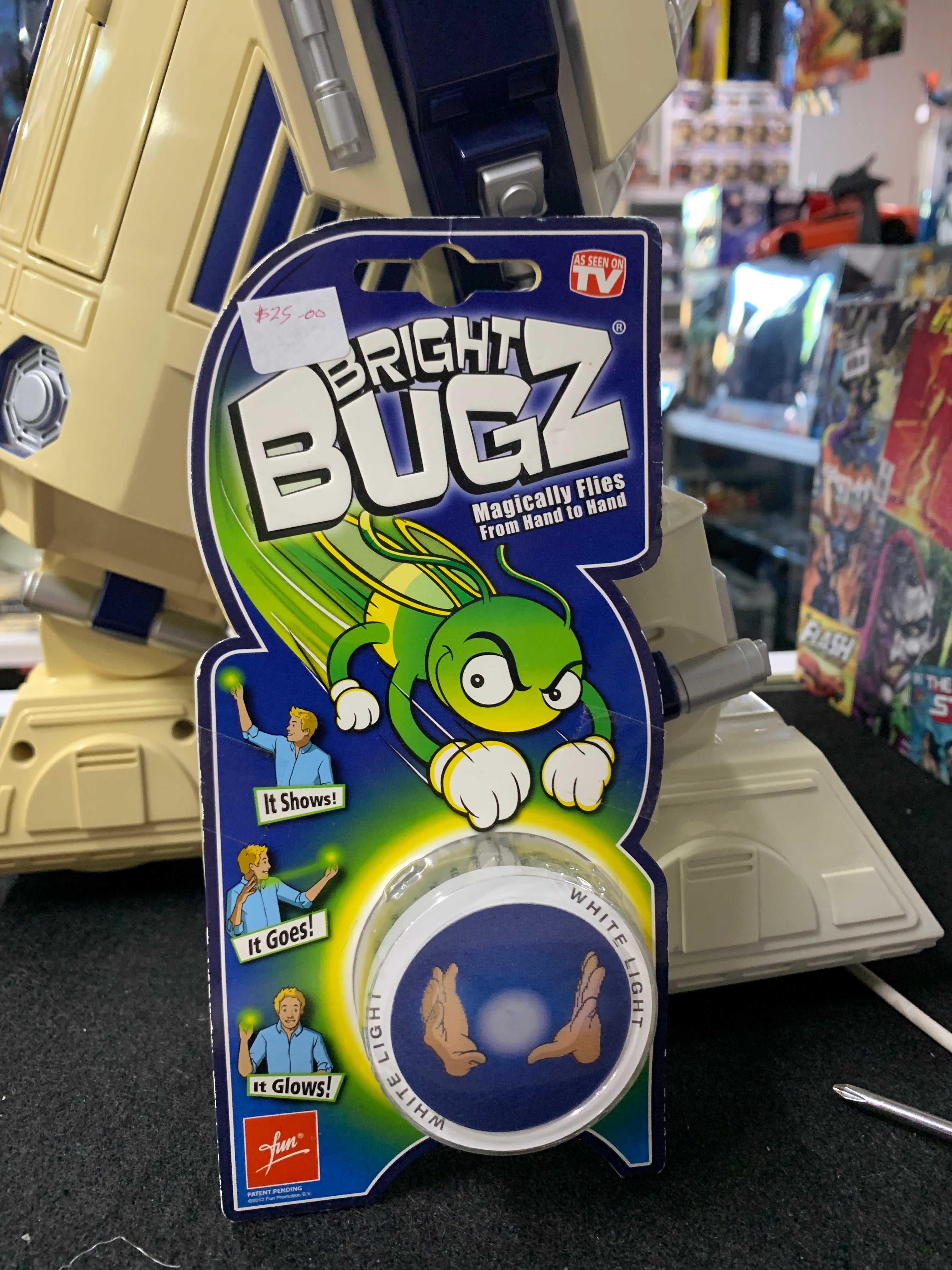 Bright bugs magically flies – Captain Comics and Collectables Pty Ltd
